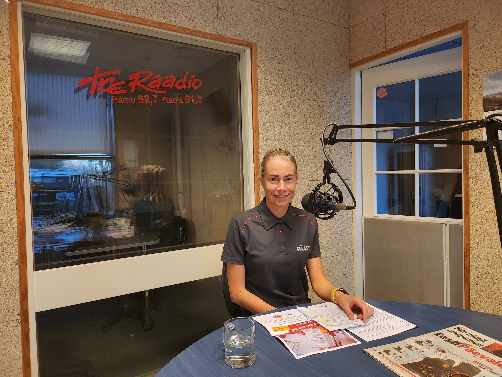 HOMMIKUINTERVJUU: TEELE VESPERE + "OLE VALMIS"